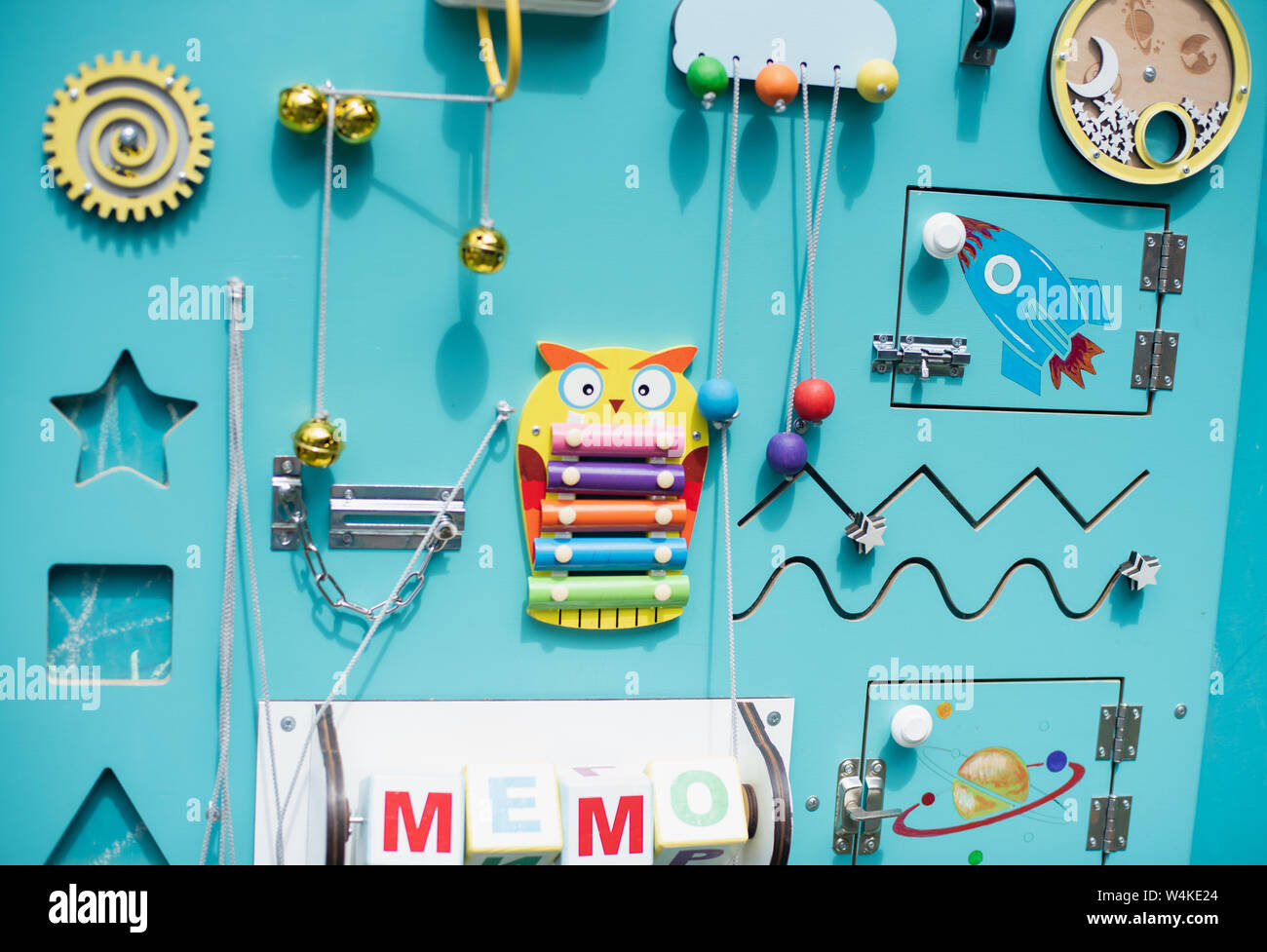 Busy board kids hi-res stock photography and images - Alamy