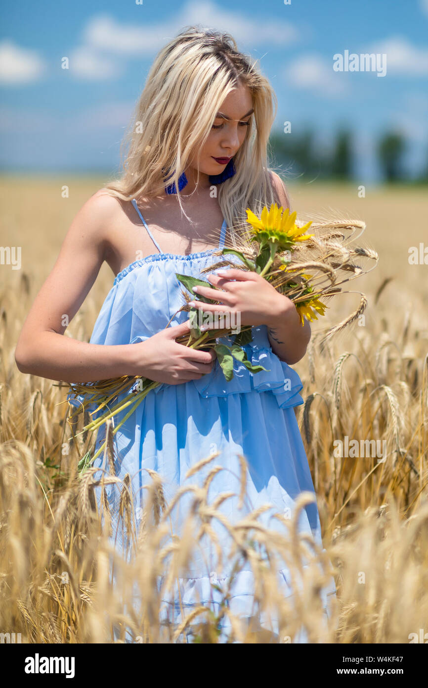 Beauty Girl Outdoors enjoying nature. Beautiful Teenage Model girl in ...