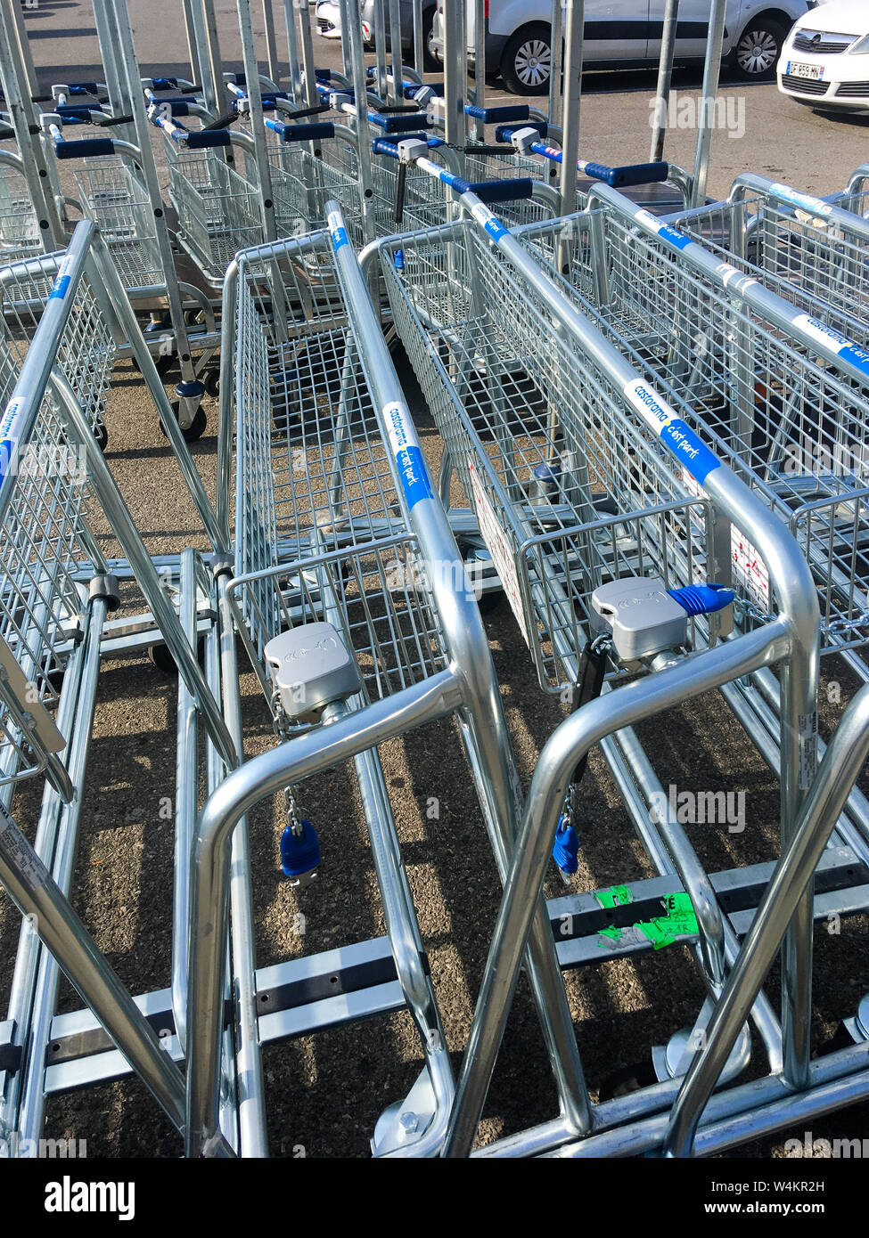 Shopping carts, Castorama, Bron, France Stock Photo - Alamy