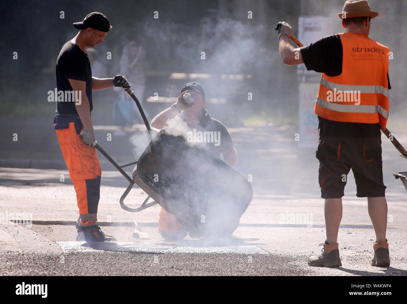 240 degrees hi-res stock photography and images - Alamy