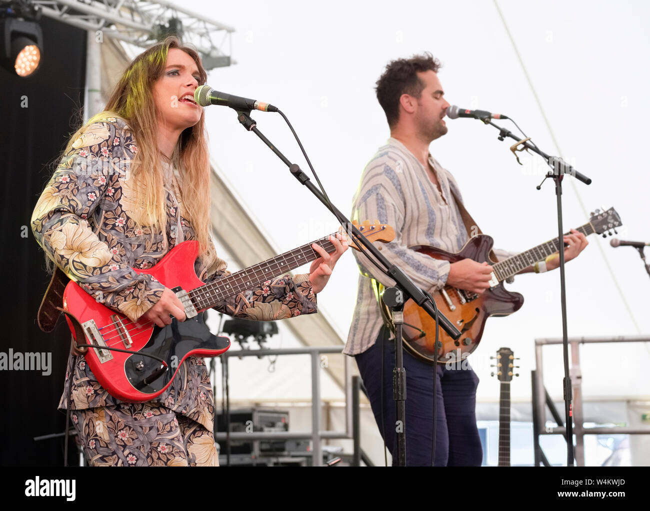 Archie sylvester singer hi-res stock photography and images - Alamy