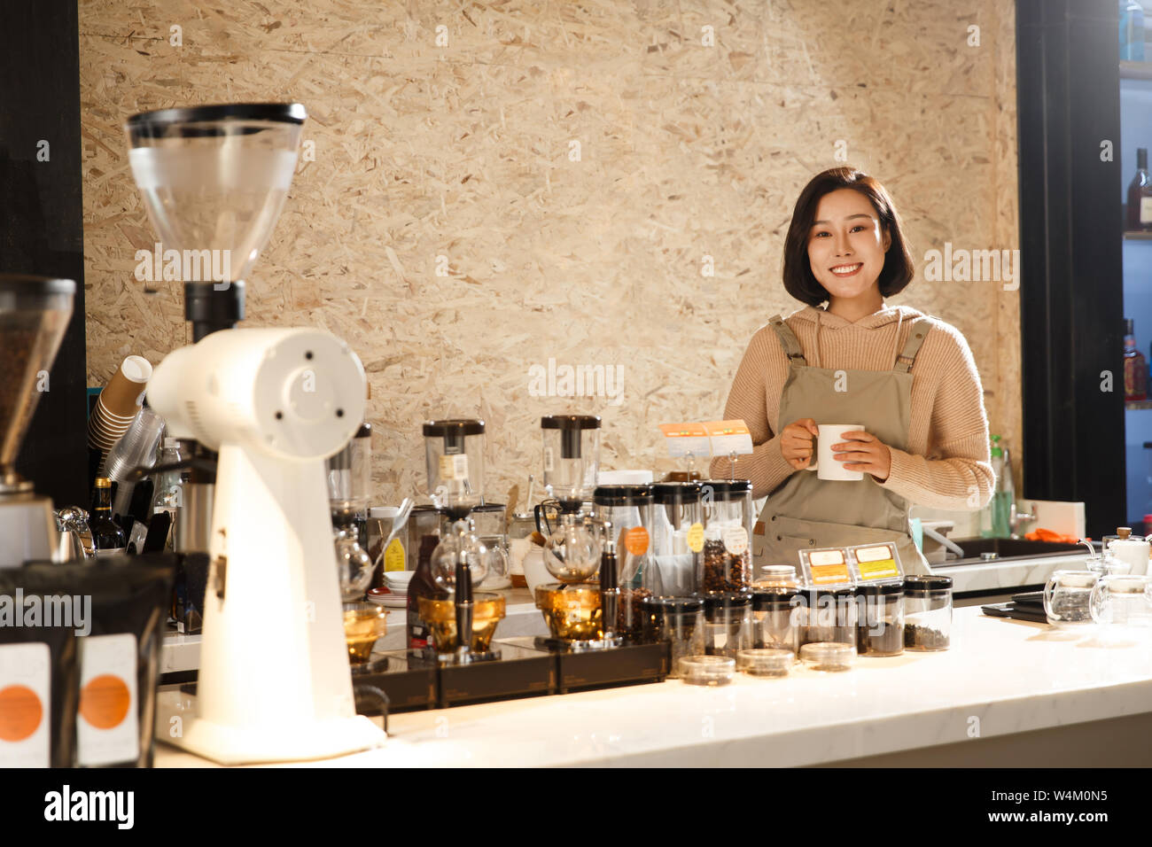 Coffee shop attendant Stock Photo - Alamy