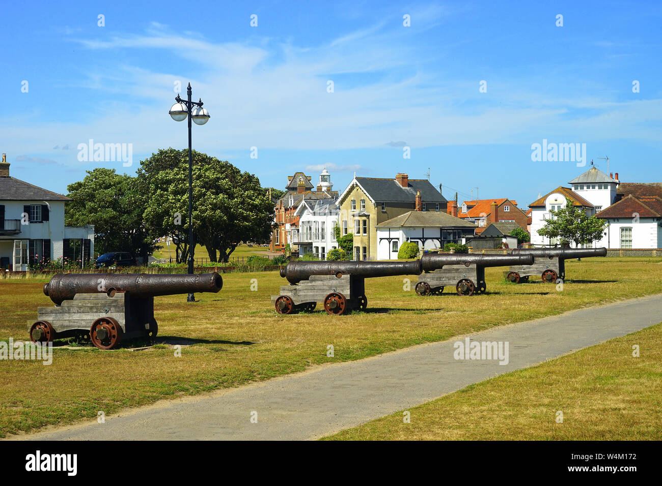 Cannons on the green at Gun Hill, Southwold Stock Photo - Alamy