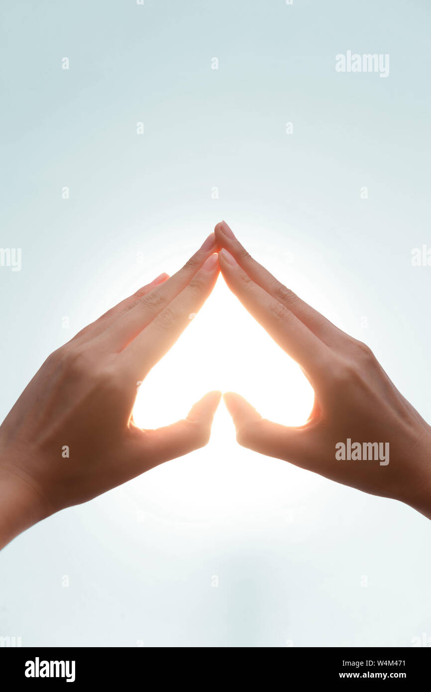 Hand gestures love hi-res stock photography and images - Alamy