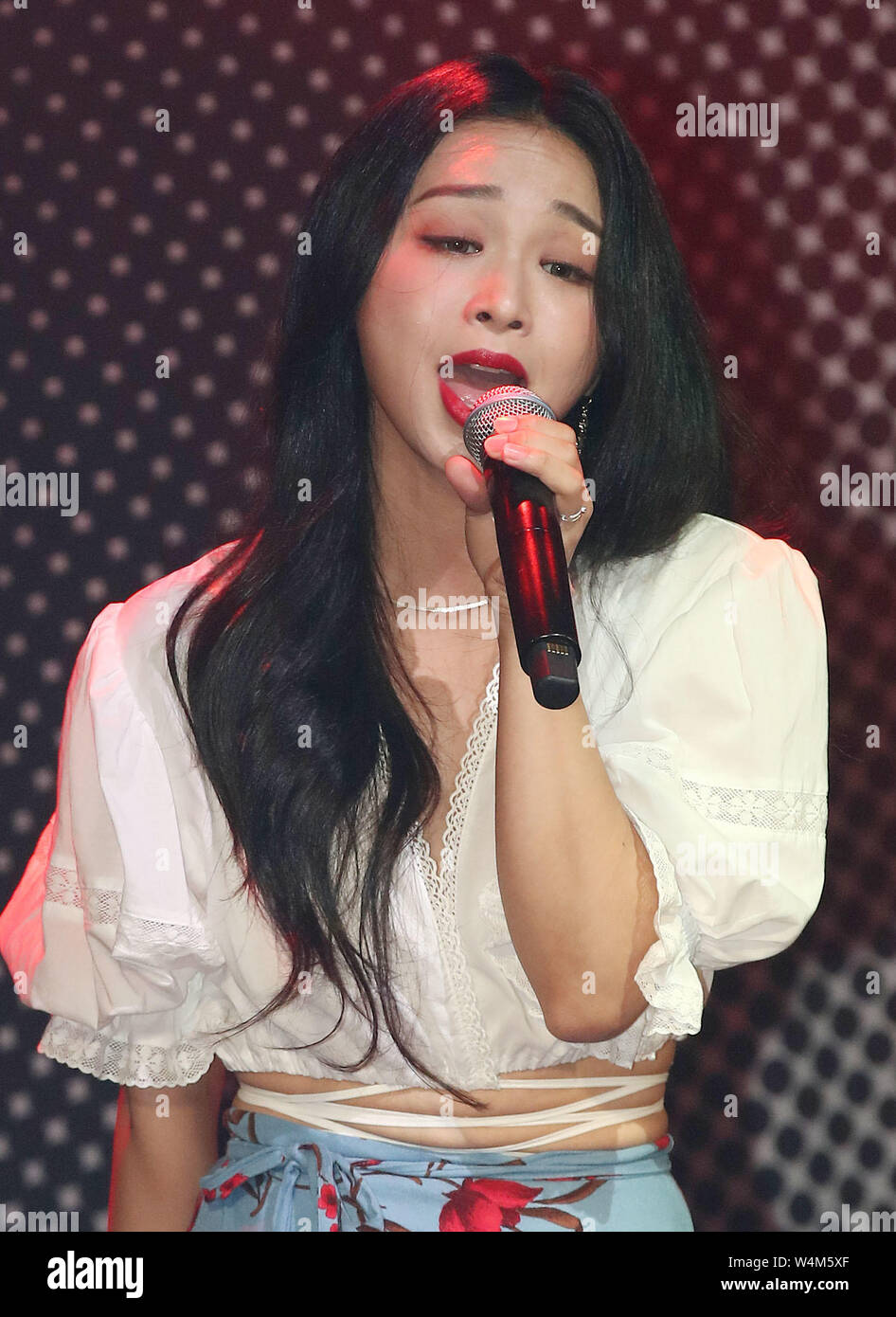 24th July, 2019. S. Korean singer Shin Yoo-mi South Korean singer Shin ...