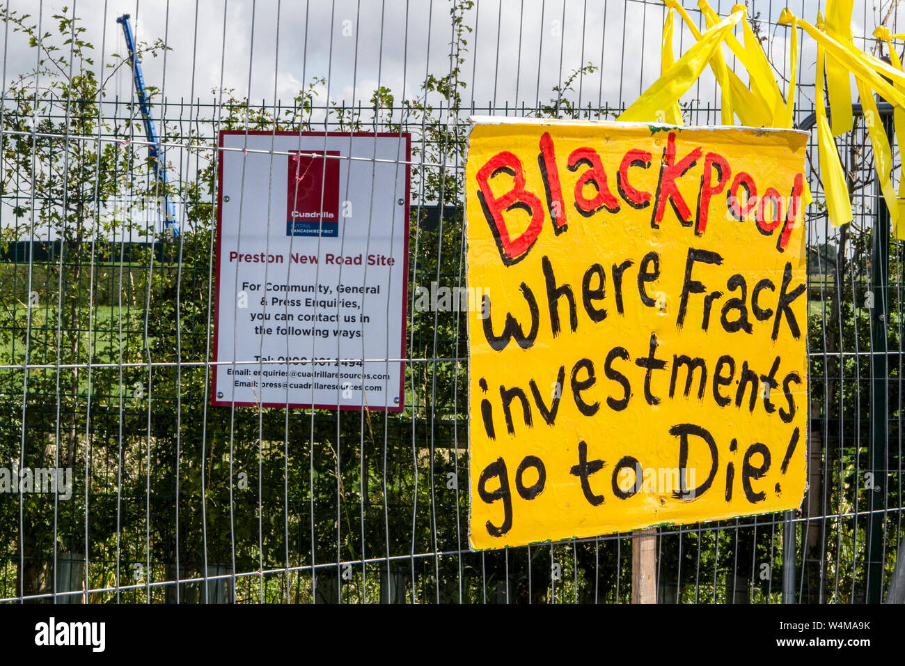 Controversial shale gas drilling hi-res stock photography and images ...