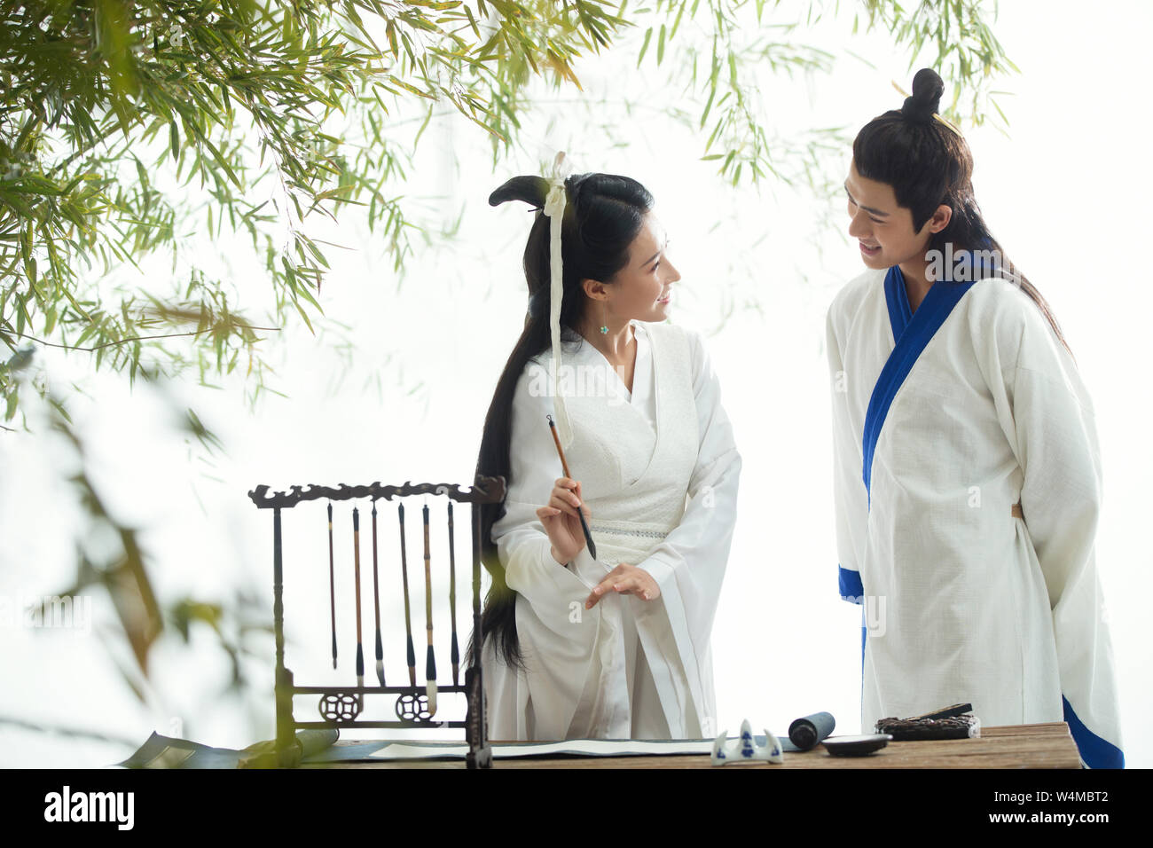 Ancient costume couples Stock Photo - Alamy