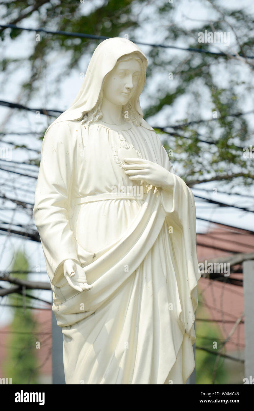 santa maria statue at church Stock Photo - Alamy