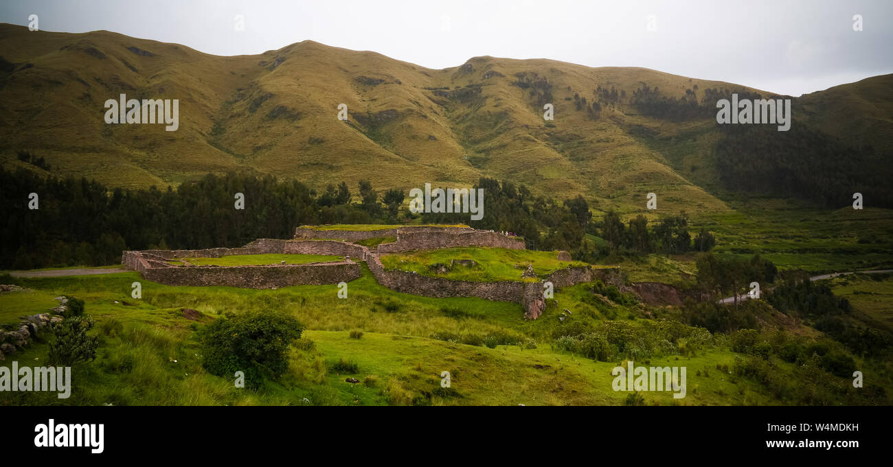 View to ruins of Puca Pucara aka Red Fortress at Cuzco, Peru Stock ...
