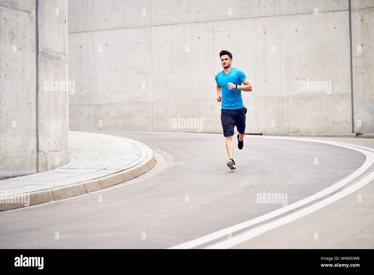 Workout athletic hi-res stock photography and images - Alamy