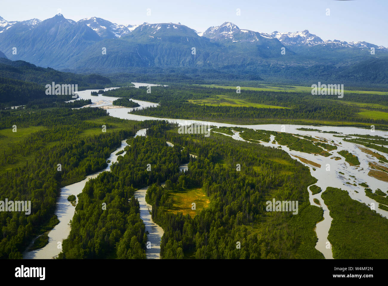 Alaskan skyline hi-res stock photography and images - Alamy
