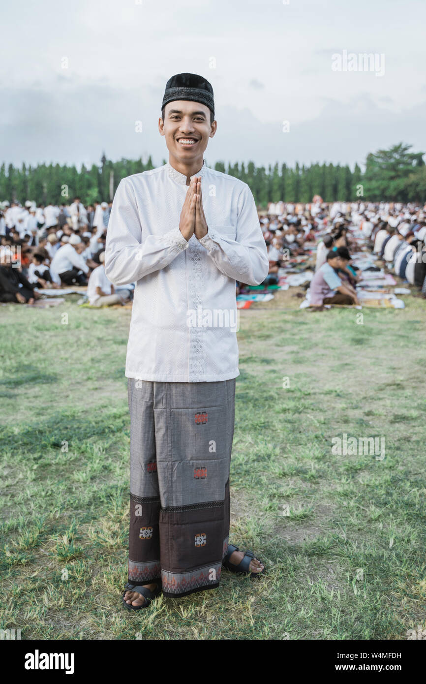 Traditional javanese clothing hi-res stock photography and images - Alamy