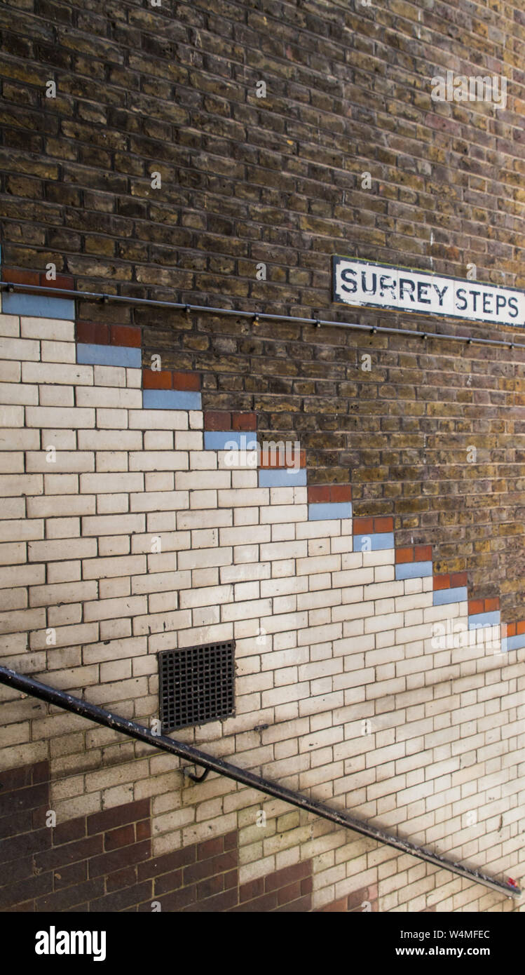 Surrey steps hi-res stock photography and images - Alamy