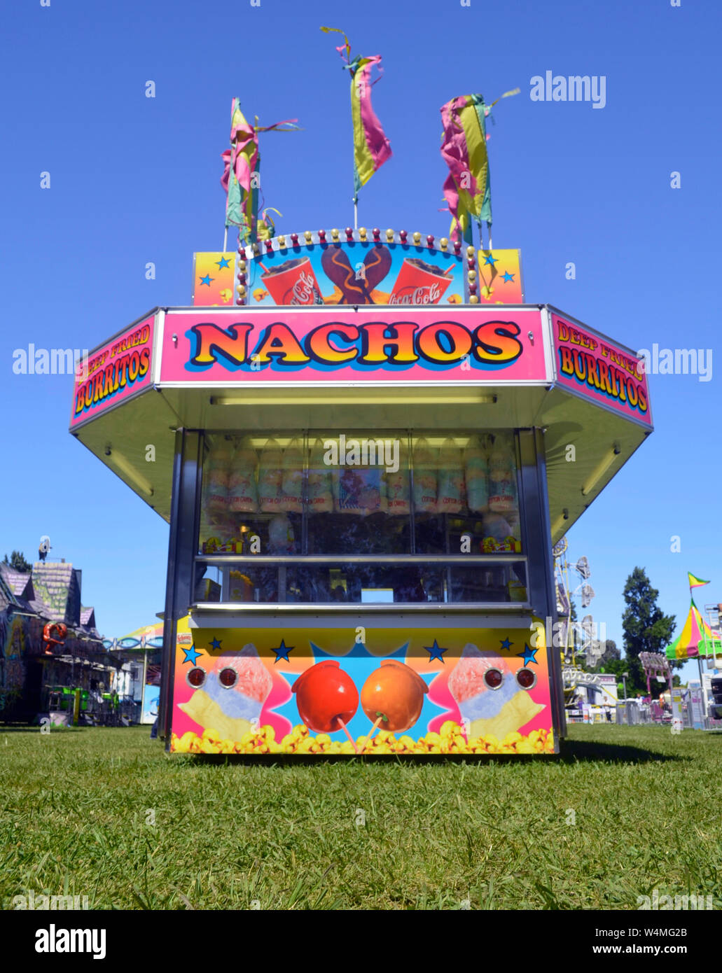 Food at the fairground hi-res stock photography and images - Alamy