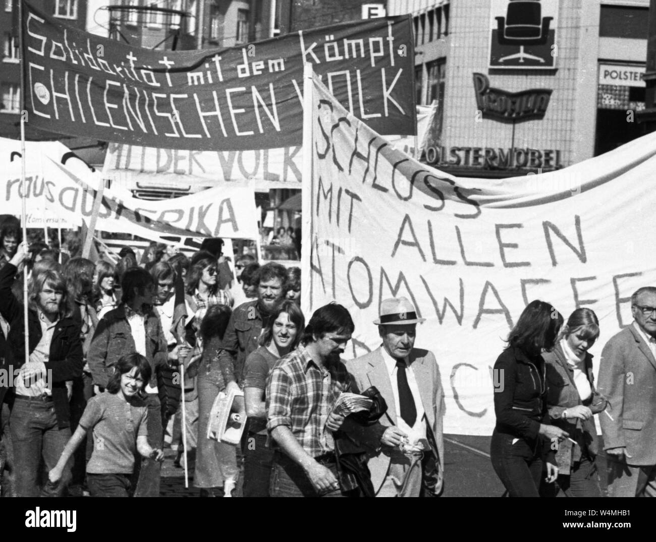 15 9 1973 hi-res stock photography and images - Alamy