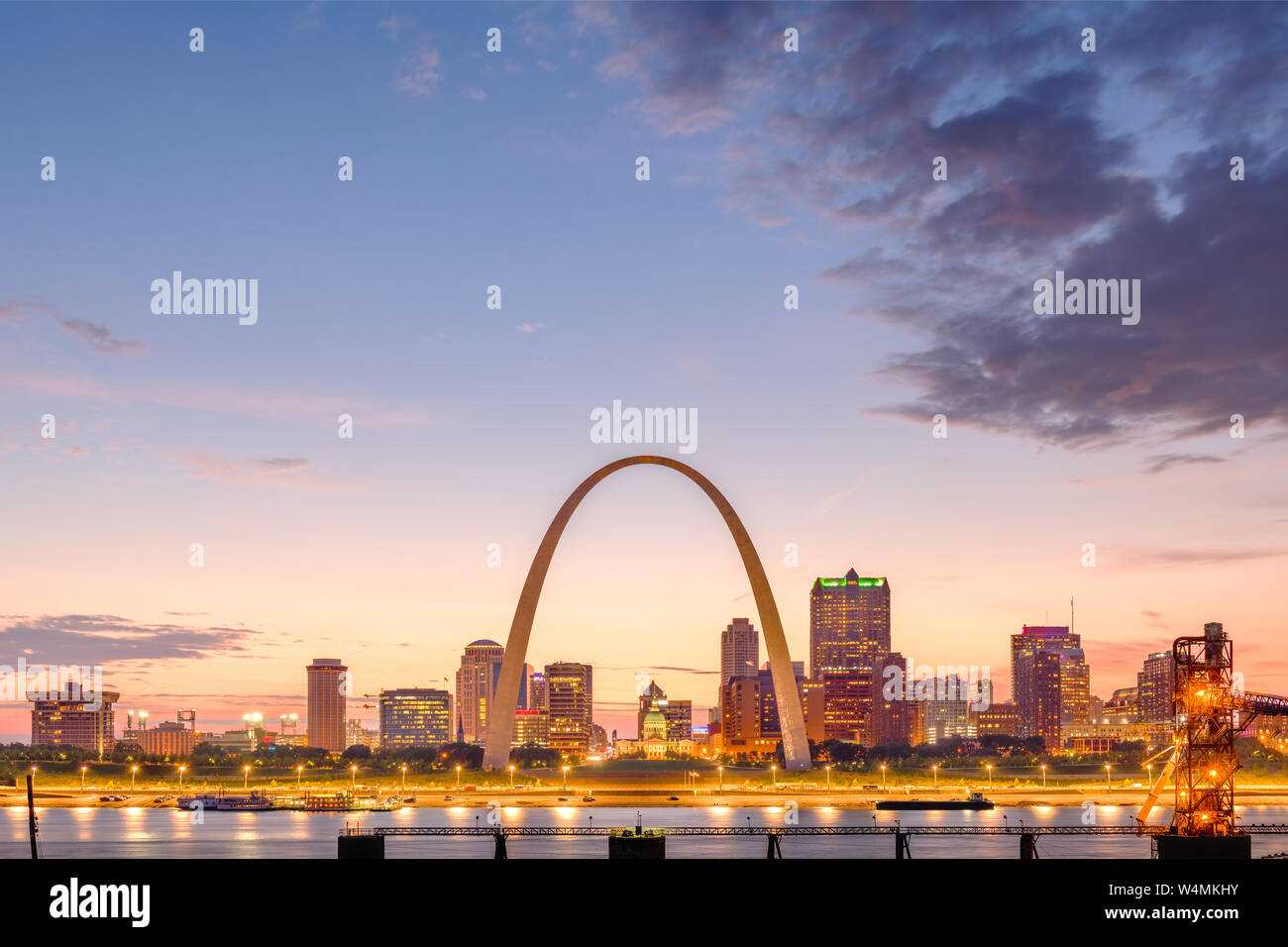 St. Louis, Missouri, USA downtown cityscape on the Mississippi River at ...