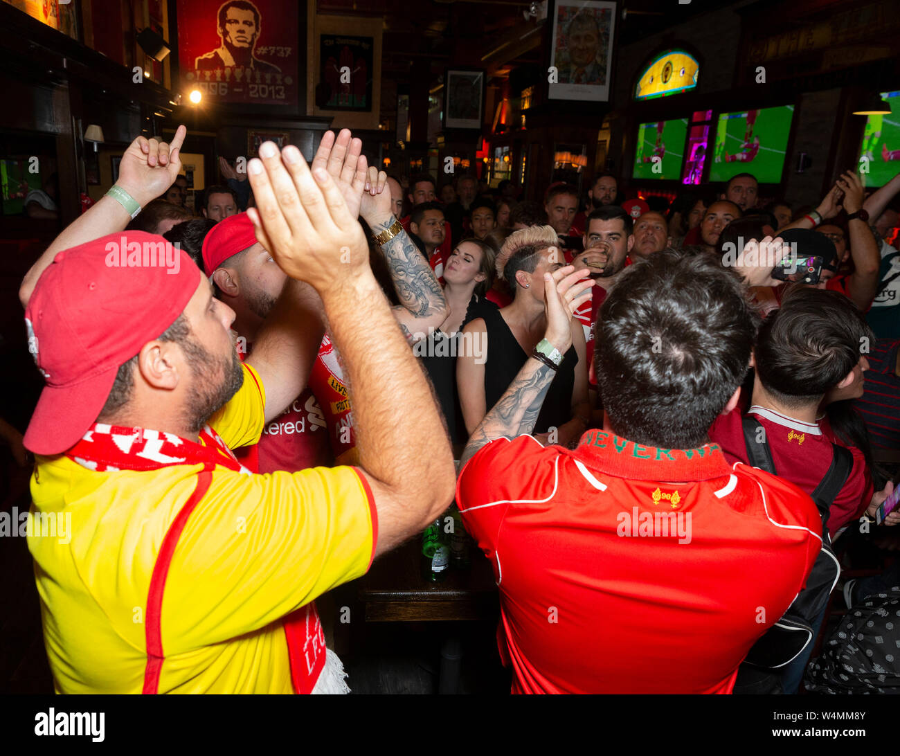Liverpool fc attend hi-res stock photography and images - Alamy