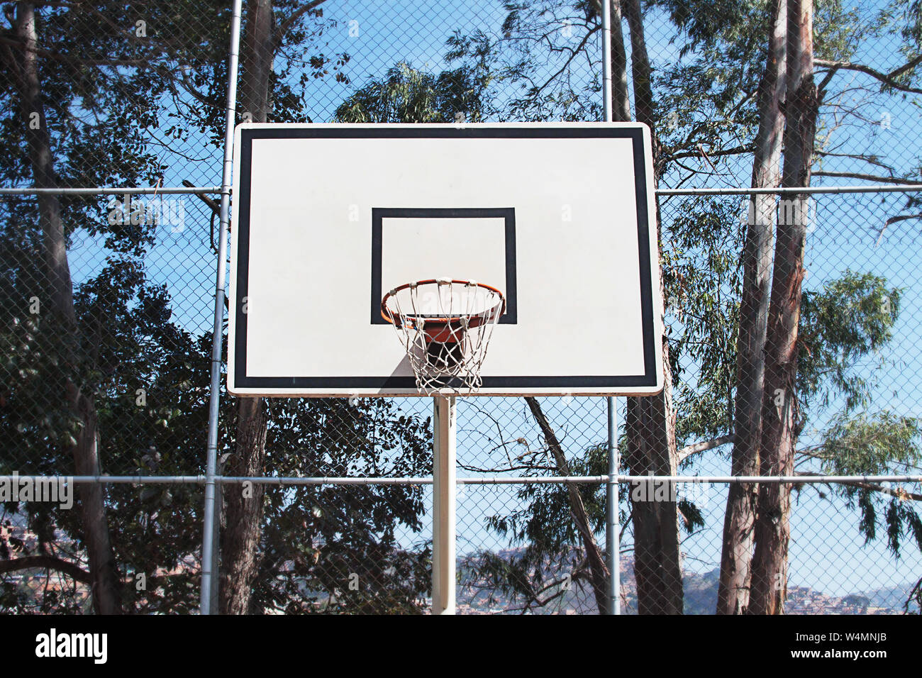 Basketball hoop Basketball court Stock Photo - Alamy