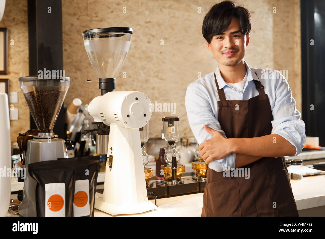 Coffee shop attendant Stock Photo - Alamy
