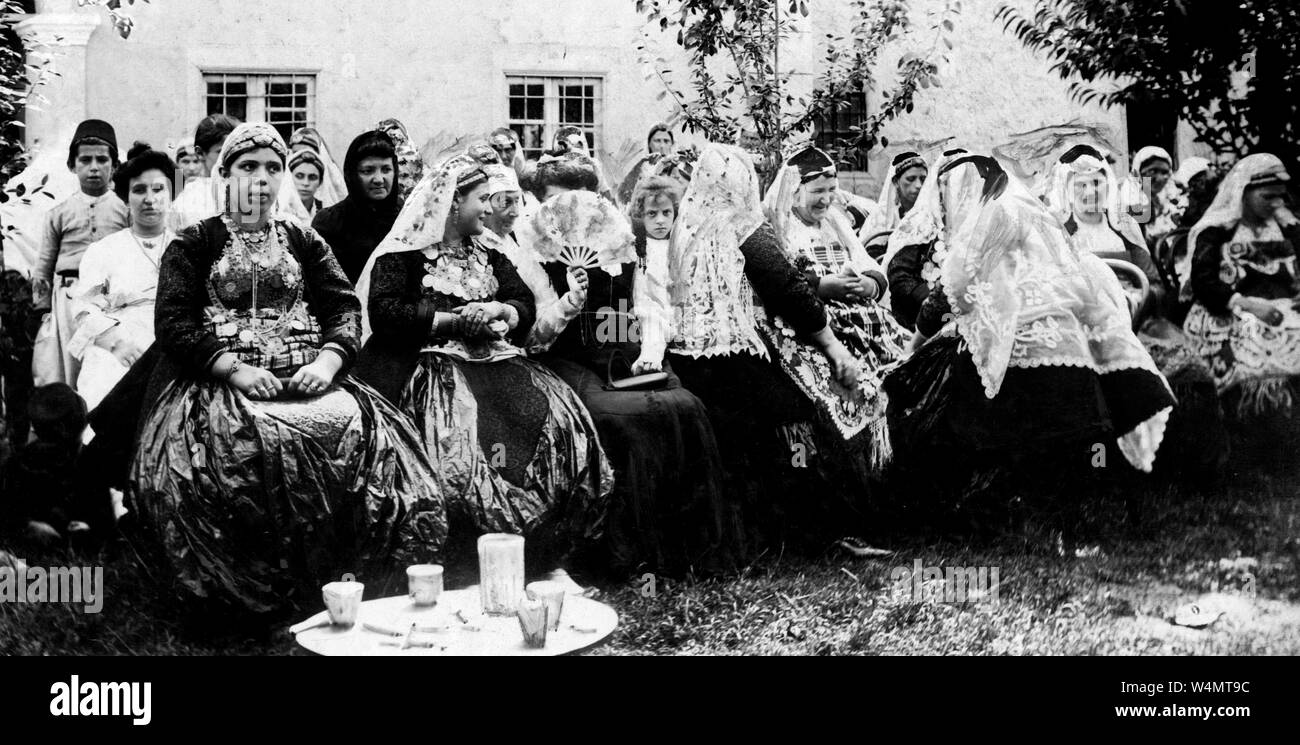 catholic women of mirdite, albania, 1900 Stock Photo - Alamy
