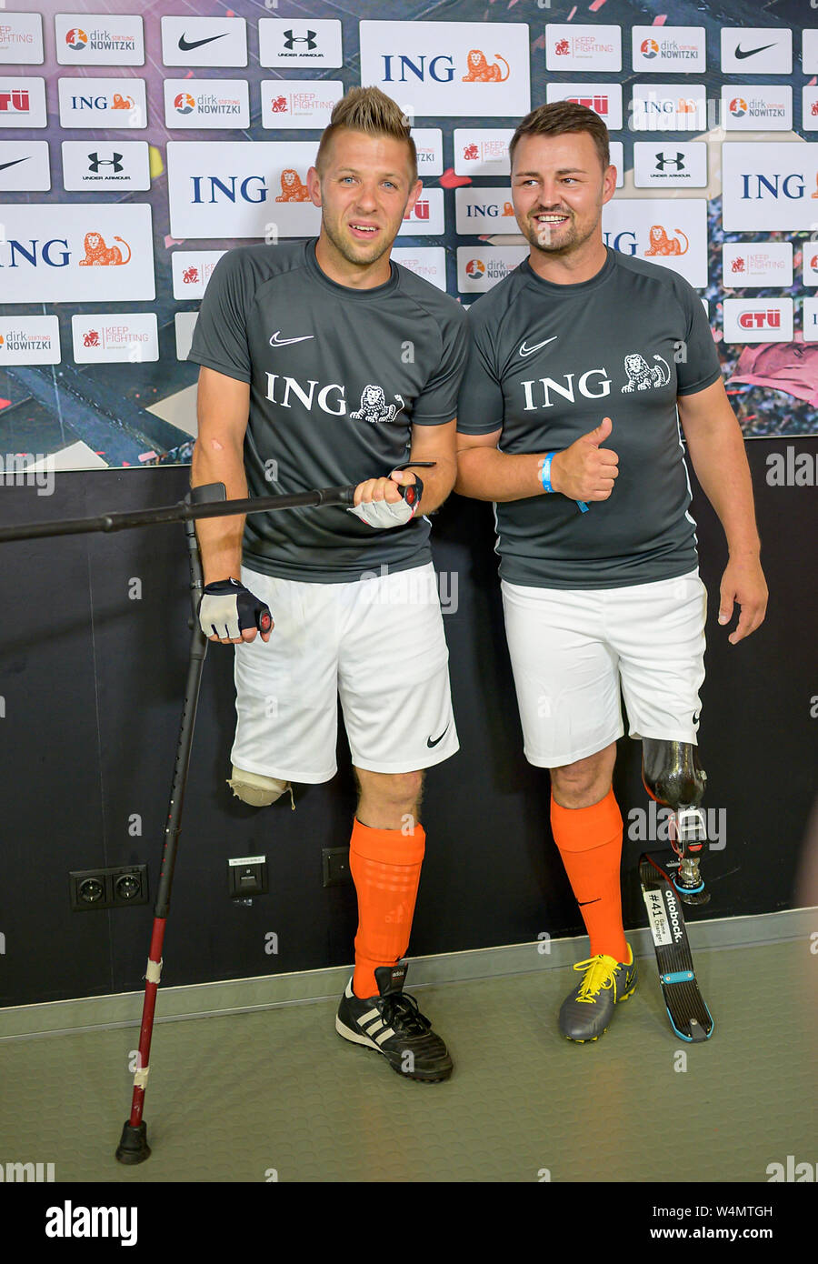 Leverkusen, Deutschland. 21st July, 2019. Heinrich POPOW r. (Paralympic ...