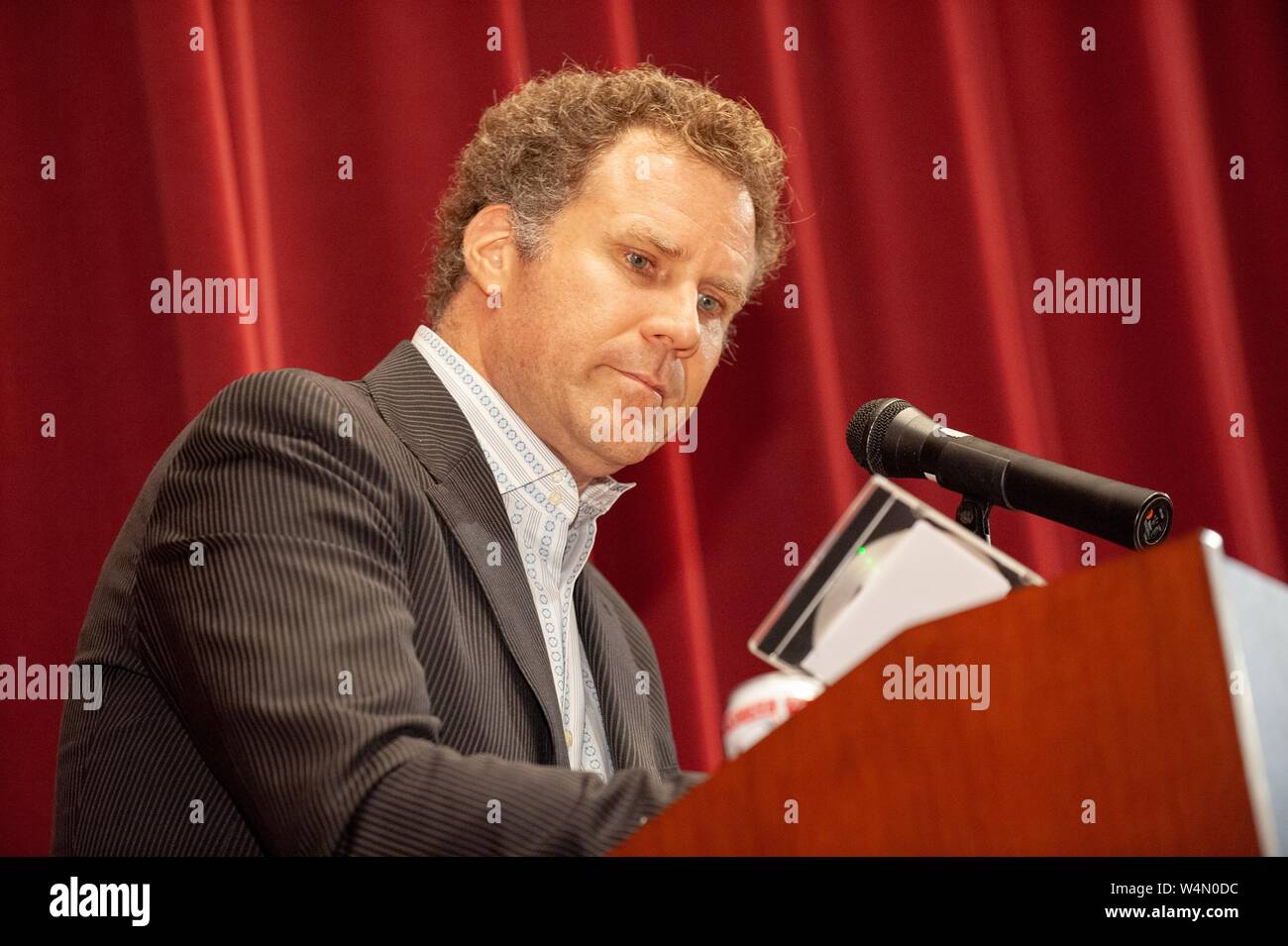 Actor will ferrell hi-res stock photography and images - Alamy