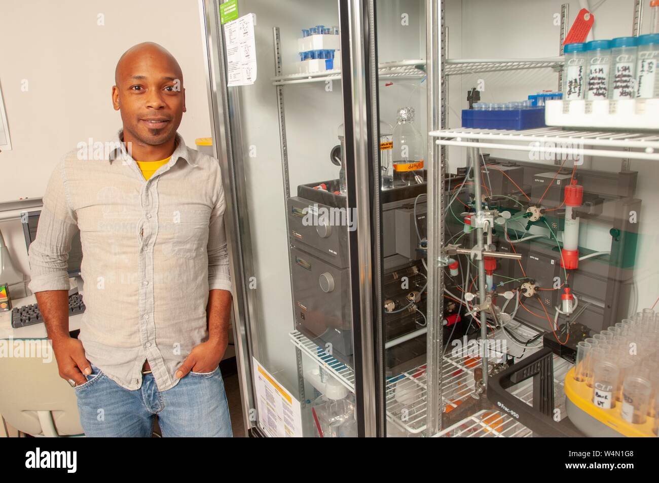 Biophysics research unit hi-res stock photography and images - Alamy