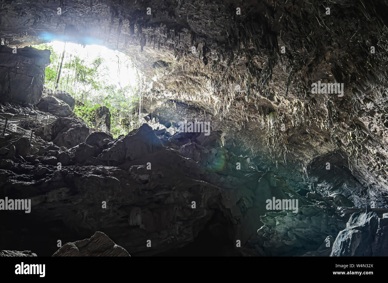 Entrance blue grotto hi-res stock photography and images - Alamy