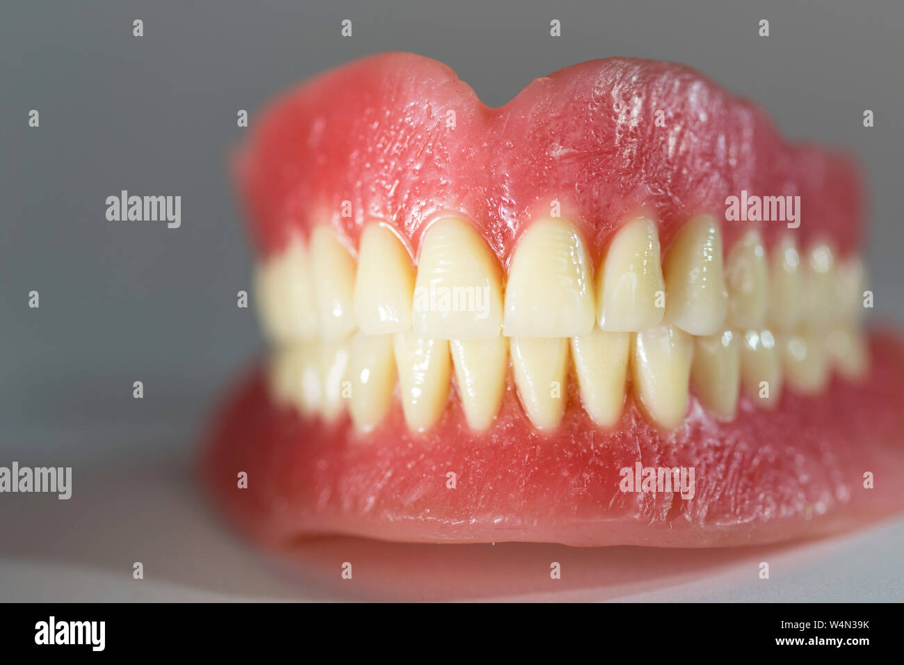 Denture dentures hi-res stock photography and images - Alamy