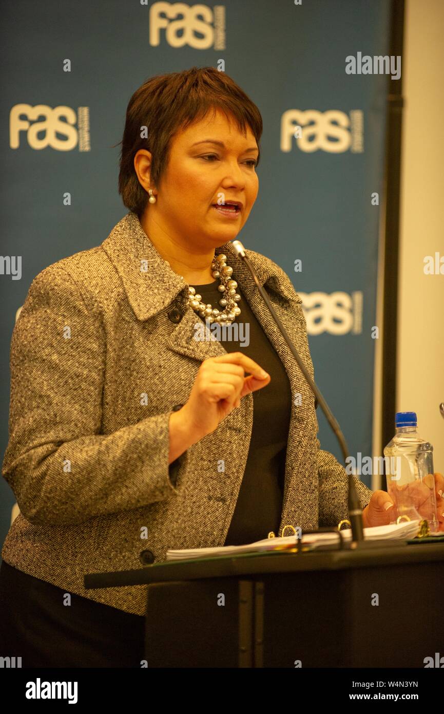 10 shot hi-res stock photography and images - Alamy