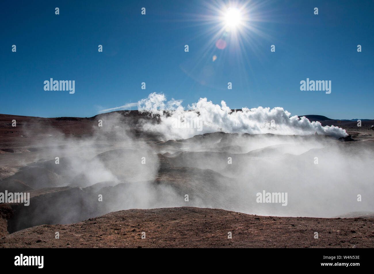 Mysterious lakes desert hi-res stock photography and images - Alamy