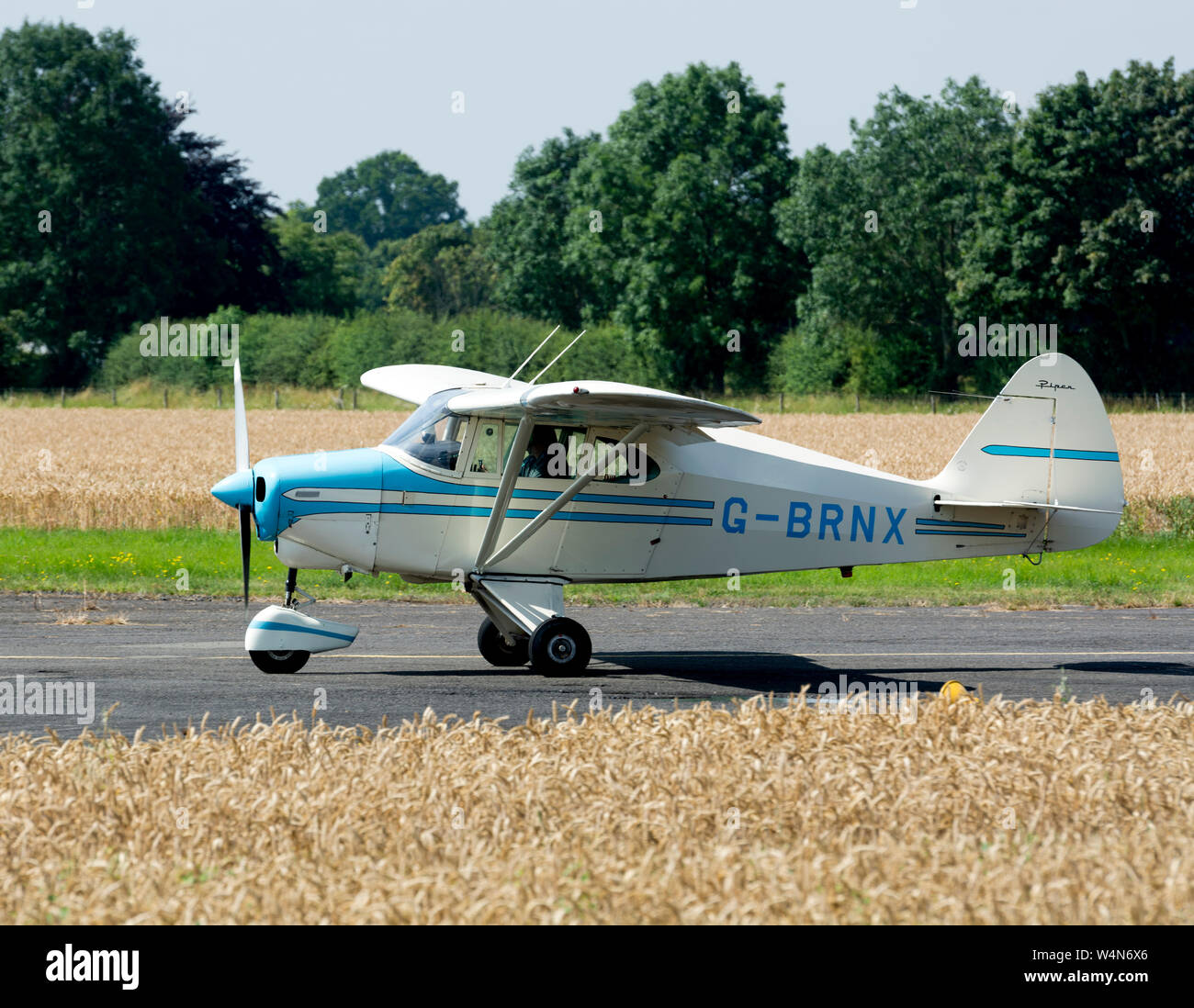 Piper pa 22 150 tri pacer hi-res stock photography and images - Alamy