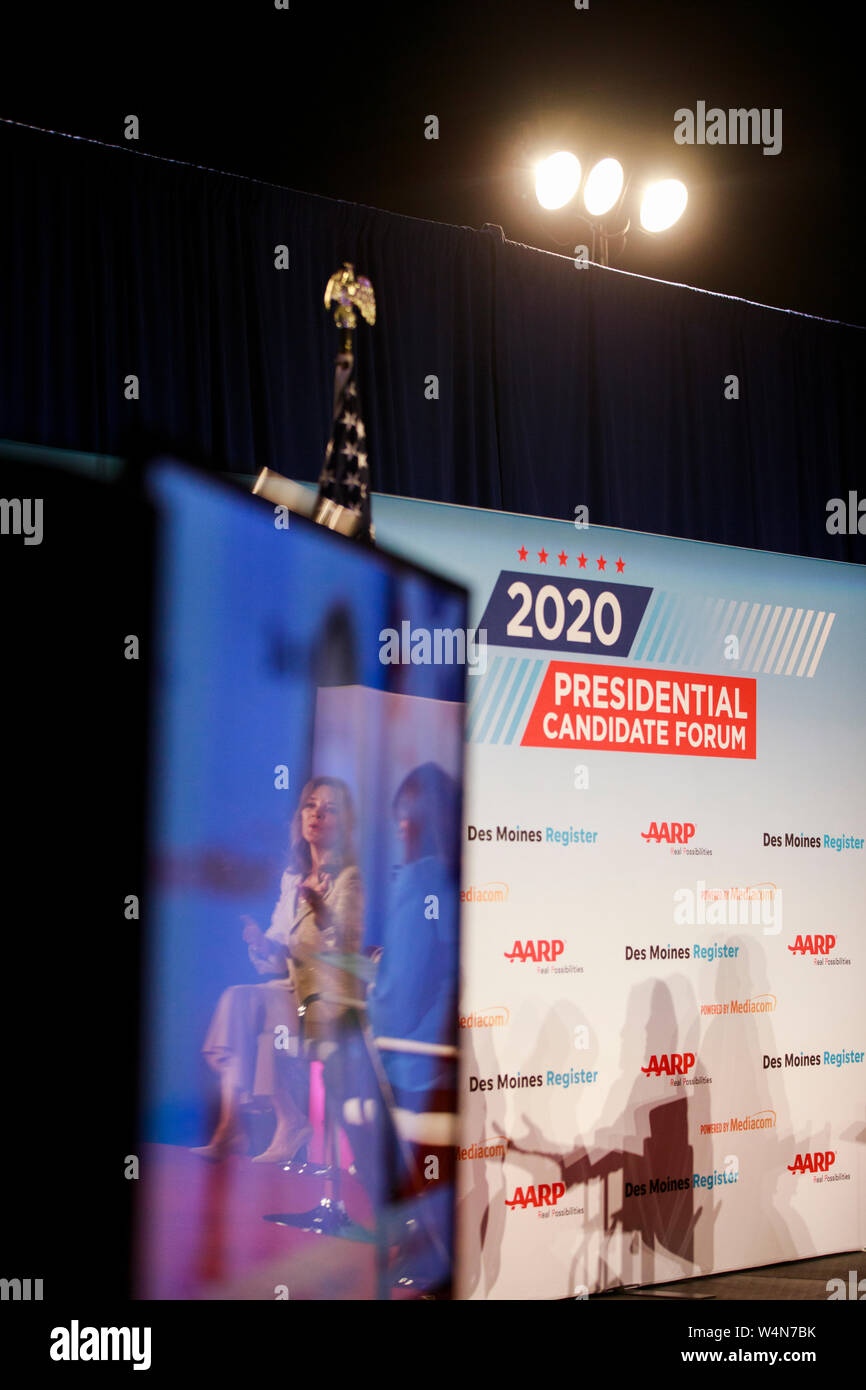 07192019 - Sioux City, Iowa, USA: Democratic presidential hopeful ...