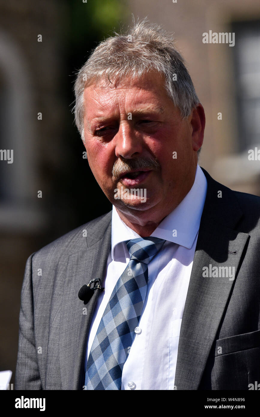 Sammy wilson of the dup hi-res stock photography and images - Alamy