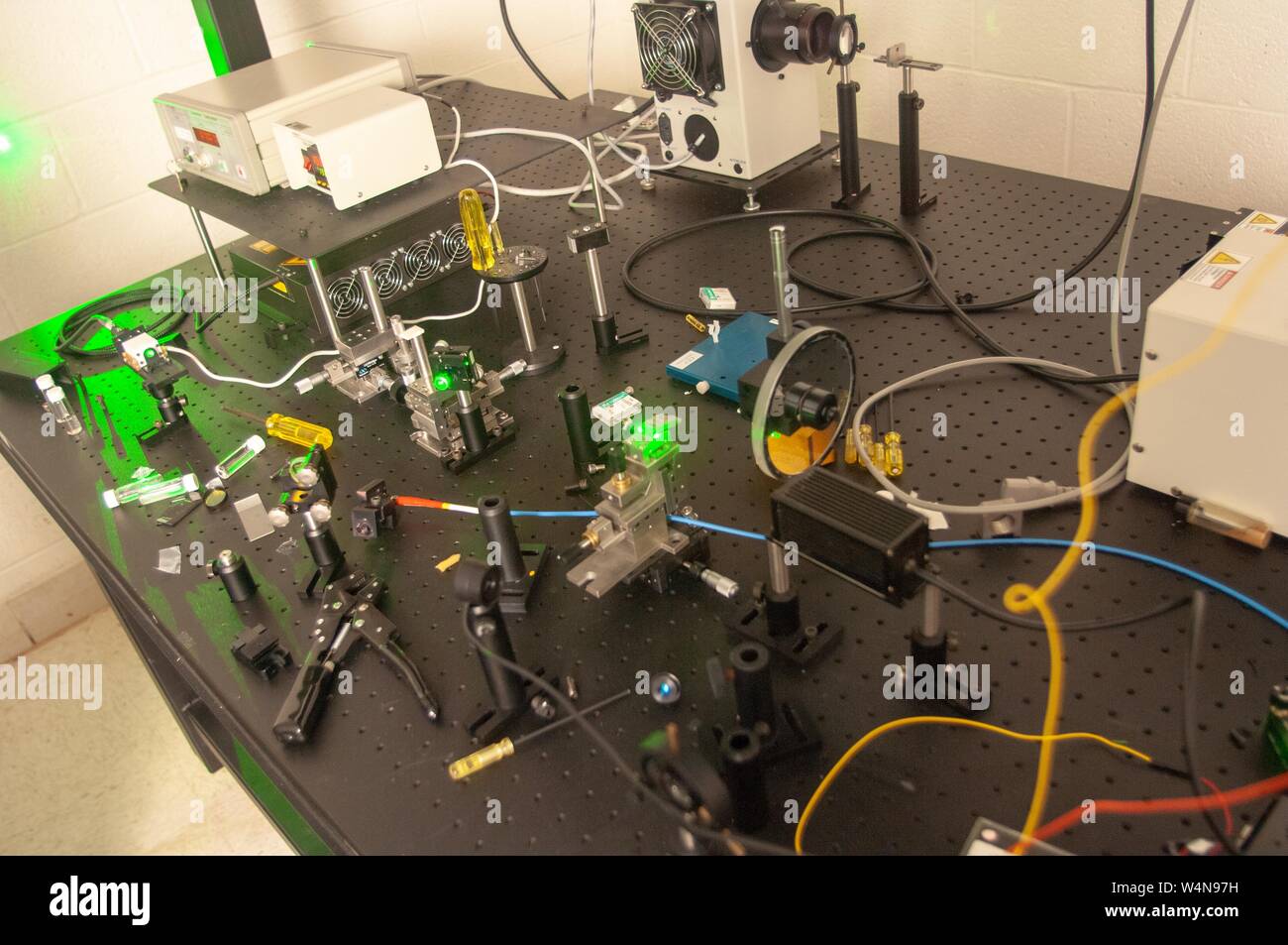 Electrical lab hi-res stock photography and images - Alamy