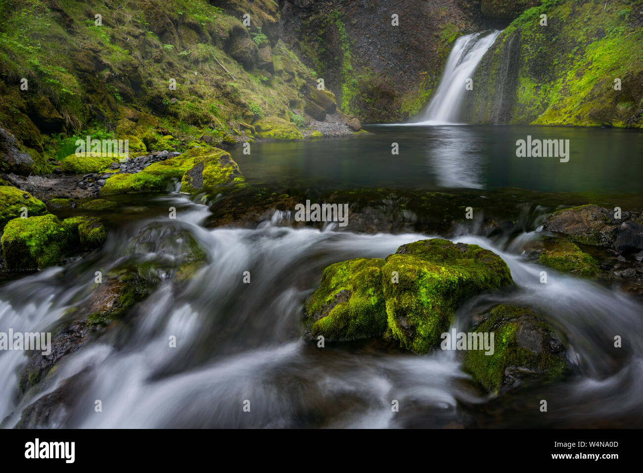 Beautiful waterfall in mountains gorge hi-res stock photography and ...