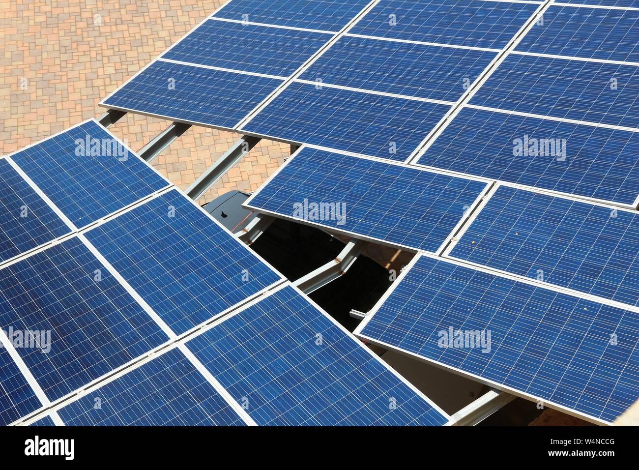 Solar panels - photovoltaic electricity cells installation in Apulia ...