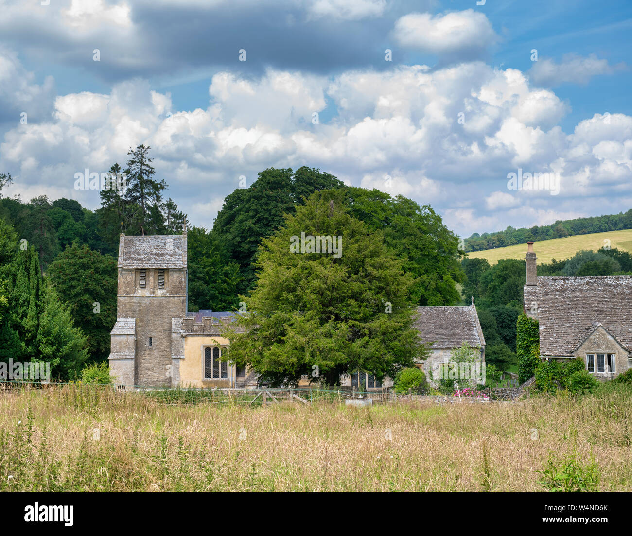 North cerney hi-res stock photography and images - Alamy