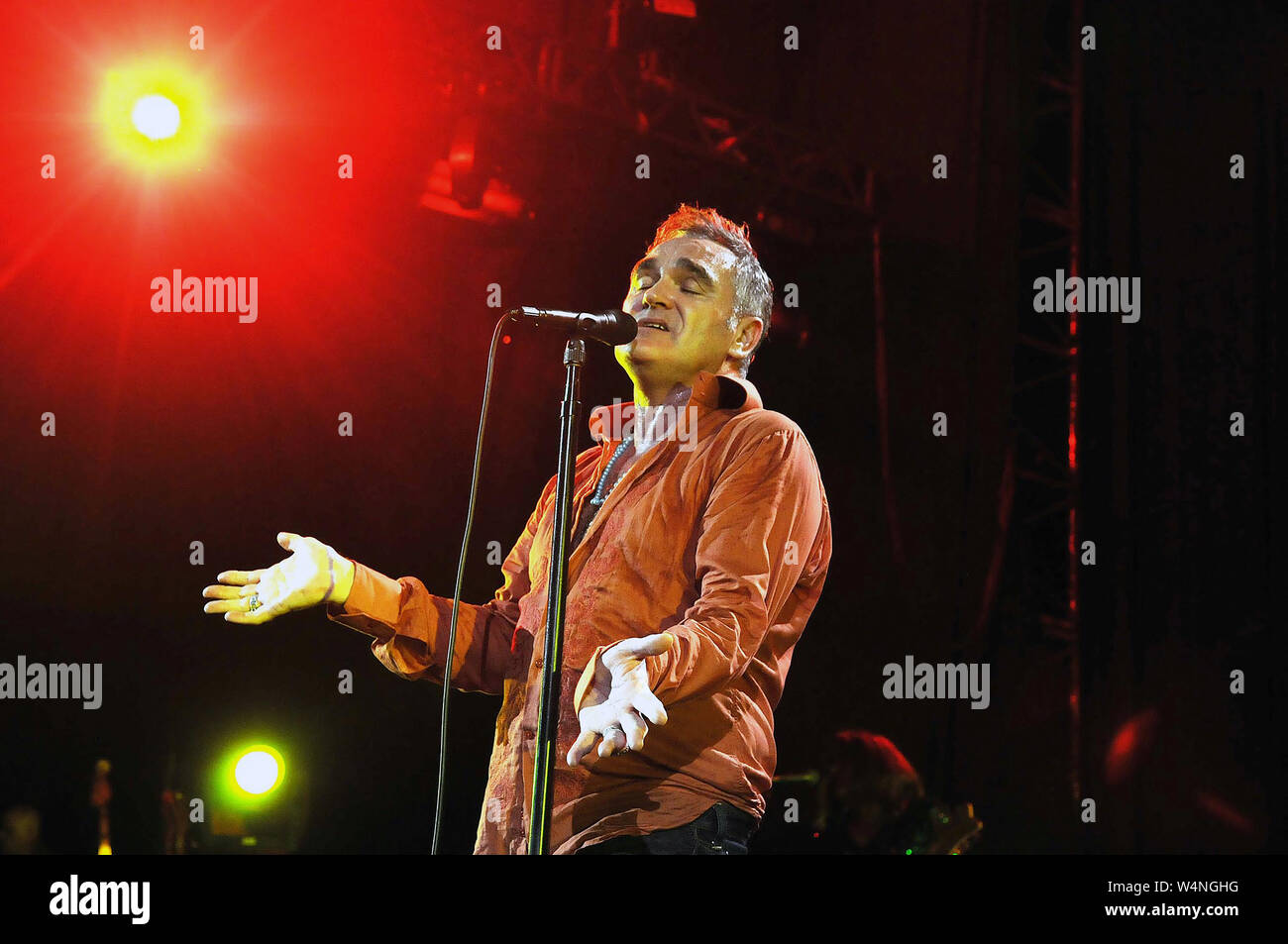 Morrissey singer hi-res stock photography and images - Alamy