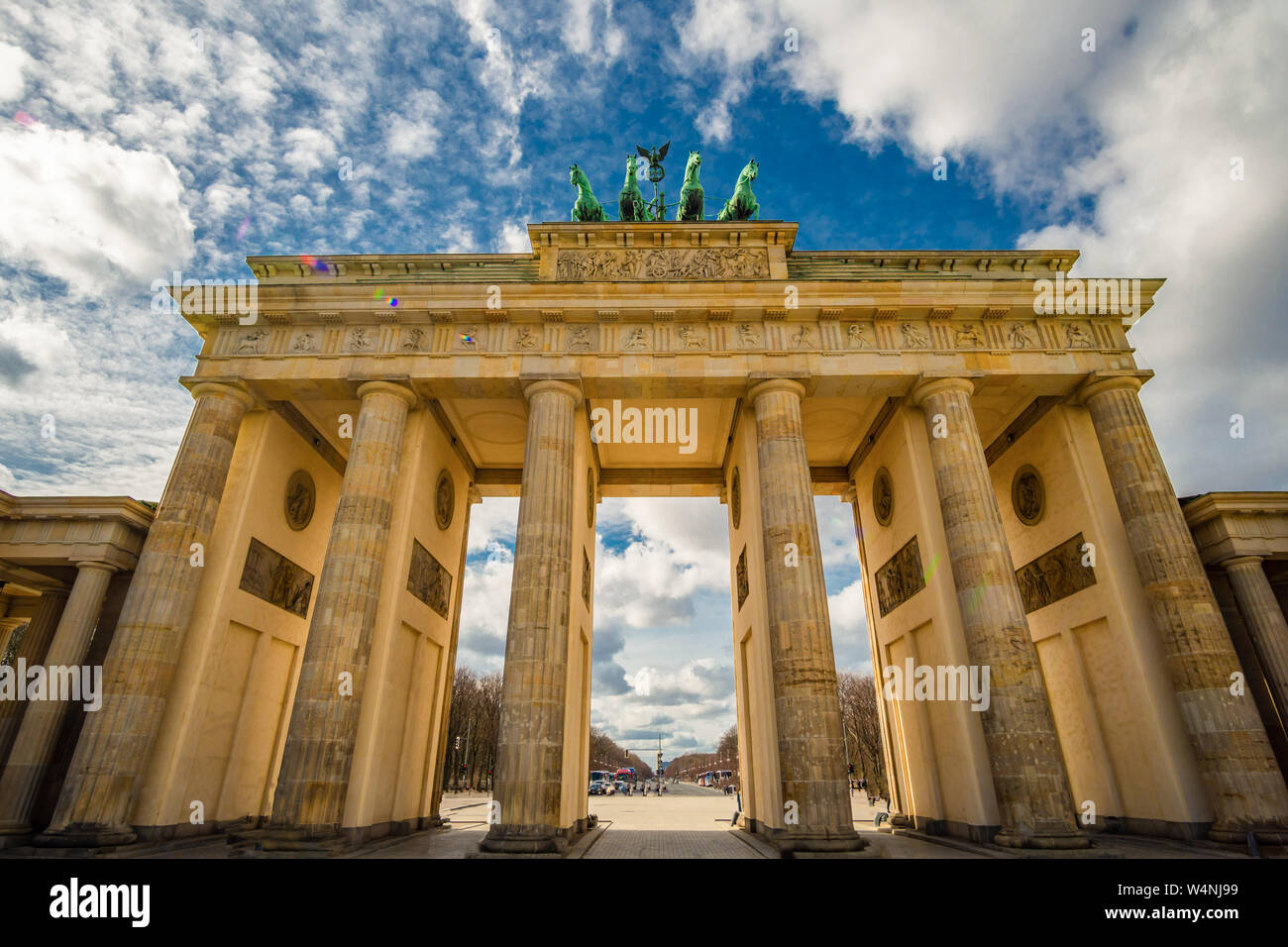 Berlin famous monument hi-res stock photography and images - Alamy