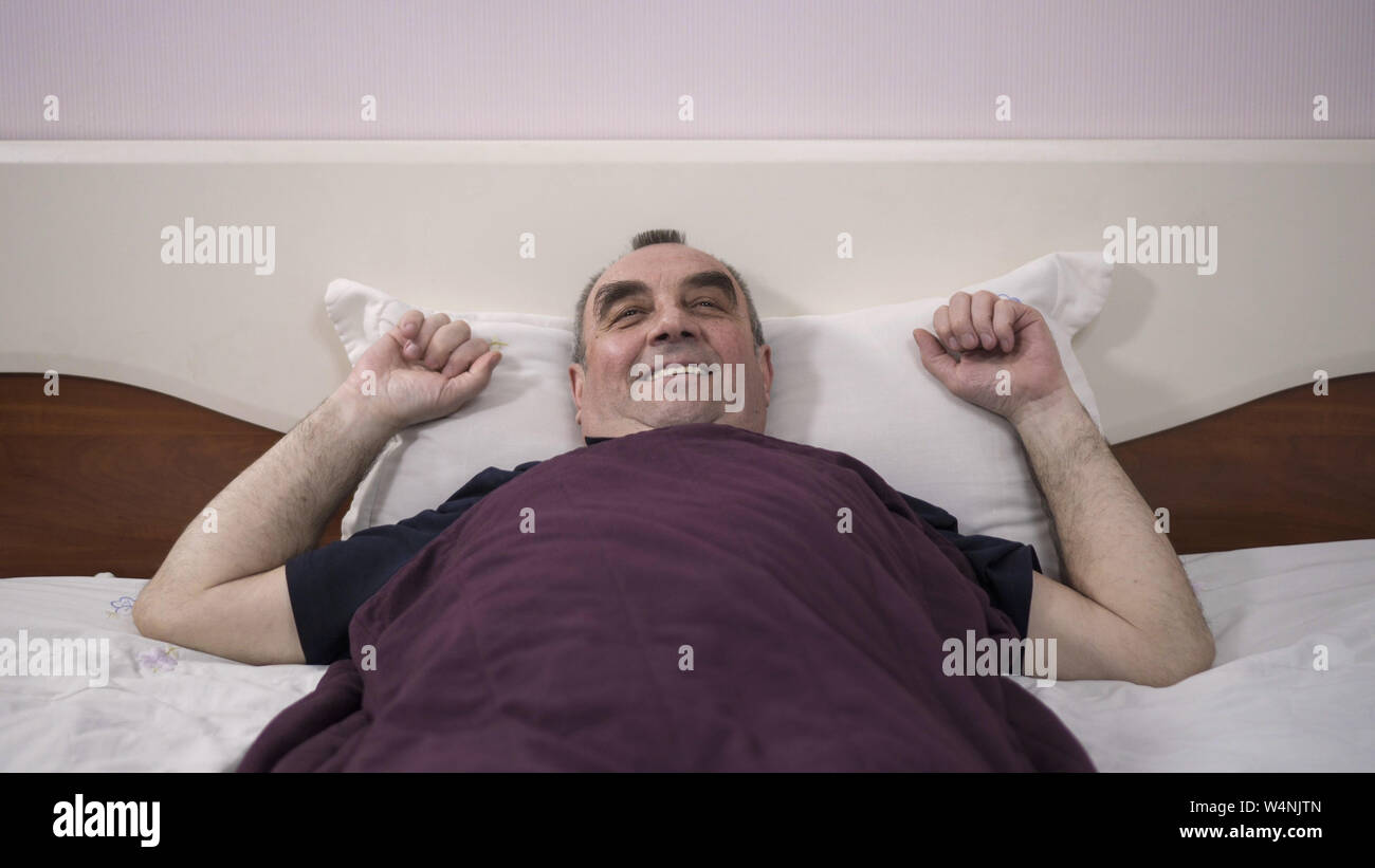 Old man bed house hi-res stock photography and images - Alamy