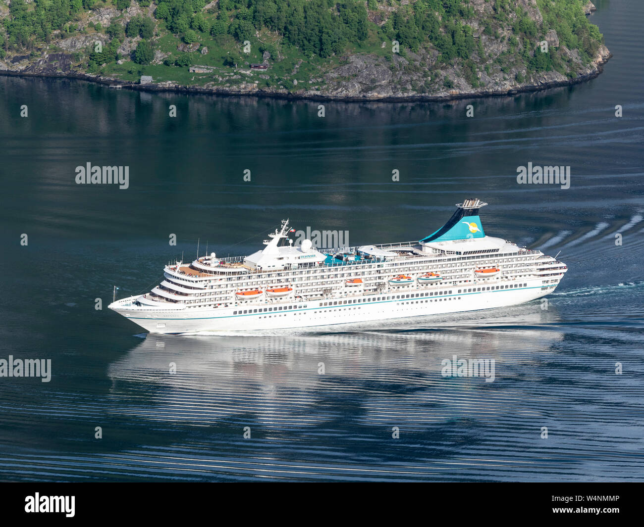 Geirangerfjord cruise hi-res stock photography and images - Alamy