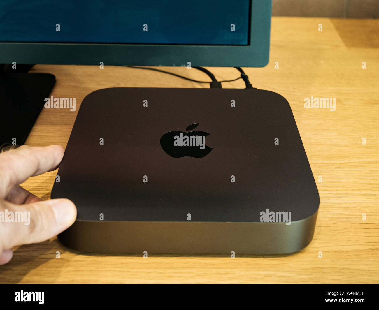 Intel core i7 hi-res stock photography and images - Alamy