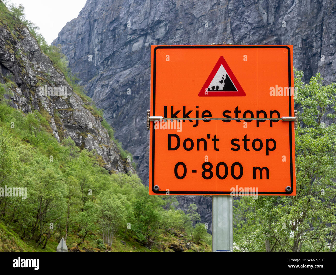 Narrow road, warning sign, landslide, dont stop, Norangsdal valley ...
