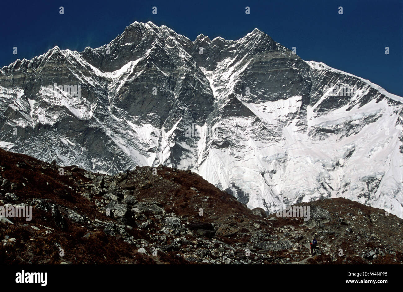 Lhotse nepal hi-res stock photography and images - Alamy