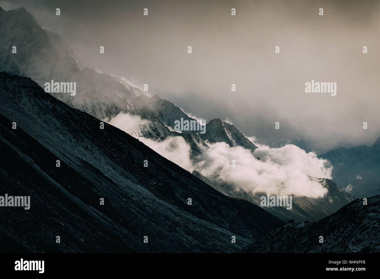 Between clouds hi-res stock photography and images - Alamy