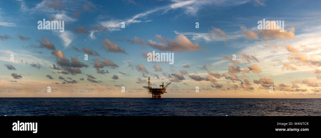 Petronas oil platform hi-res stock photography and images - Alamy