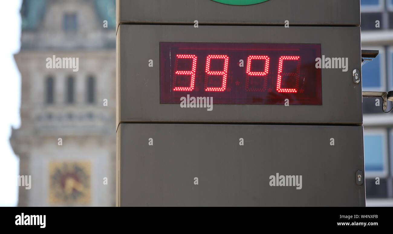 39 degrees celsius hi-res stock photography and images - Alamy