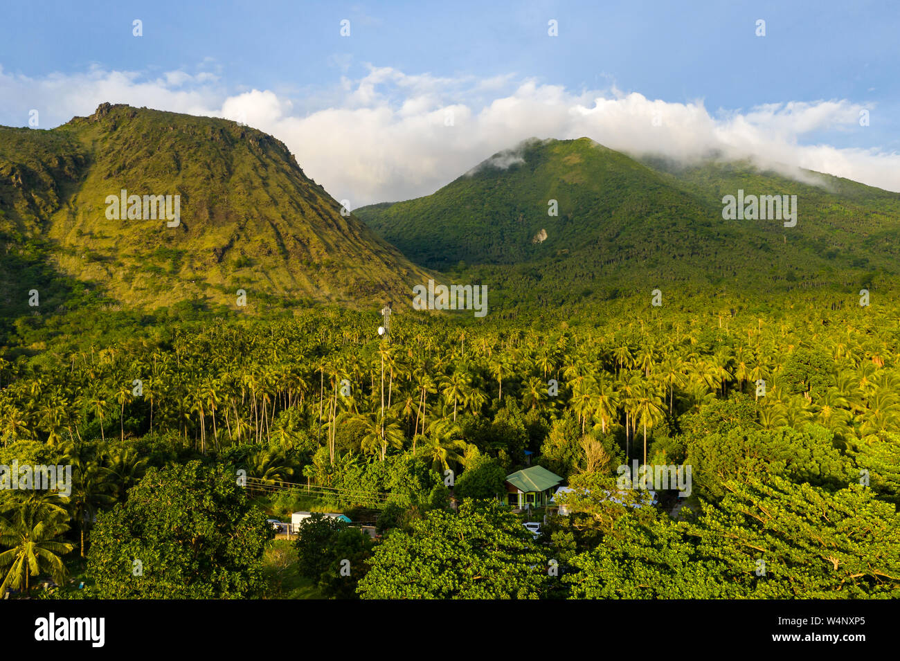Philippine most volcano hi-res stock photography and images - Alamy