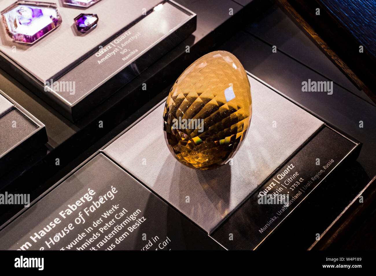 3 SEPTEMBER 2018, VIENNA, AUSTRIA: Exposition of precious and ...